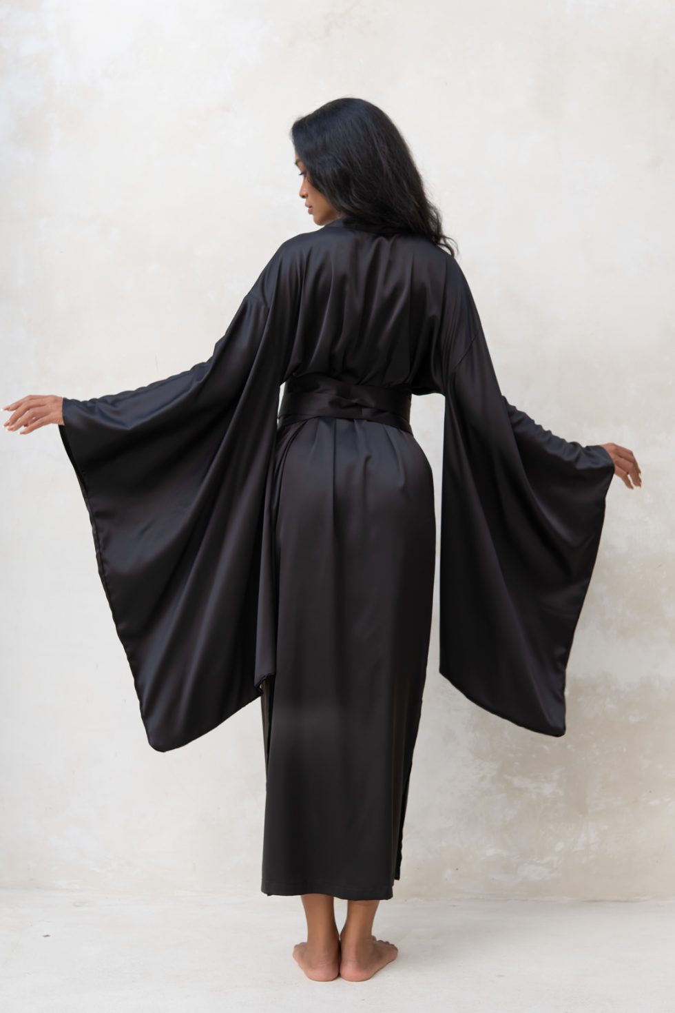 Black Kimono Robes, Kimono Dressing Gowns Ladies | IDENTITY
